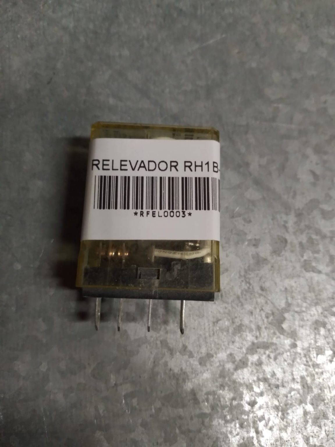 Relevador RH1B-U 24V | Climas Integrales y Refrigeración